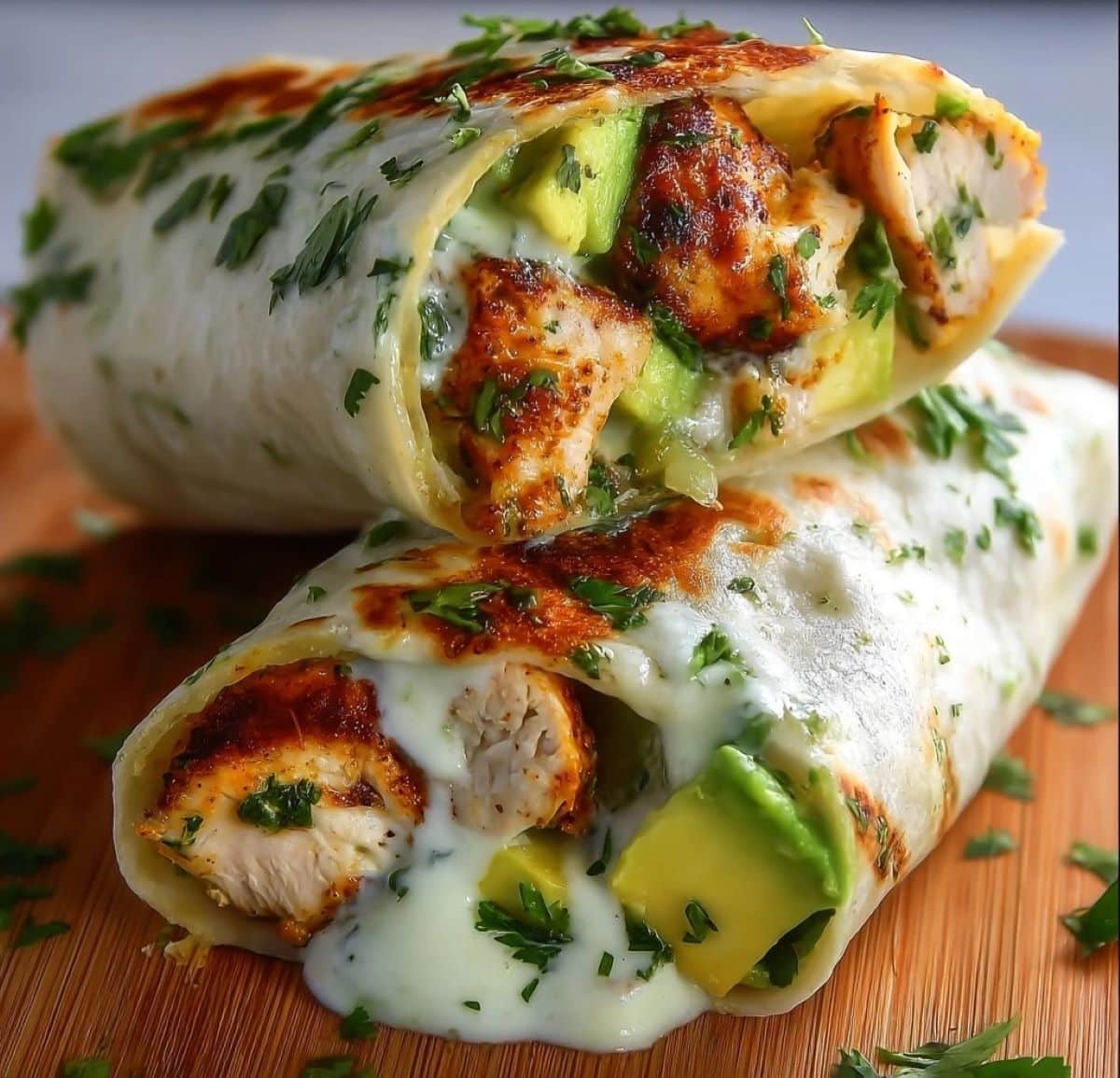 Avocado Chicken Wraps - Travelers Wizard